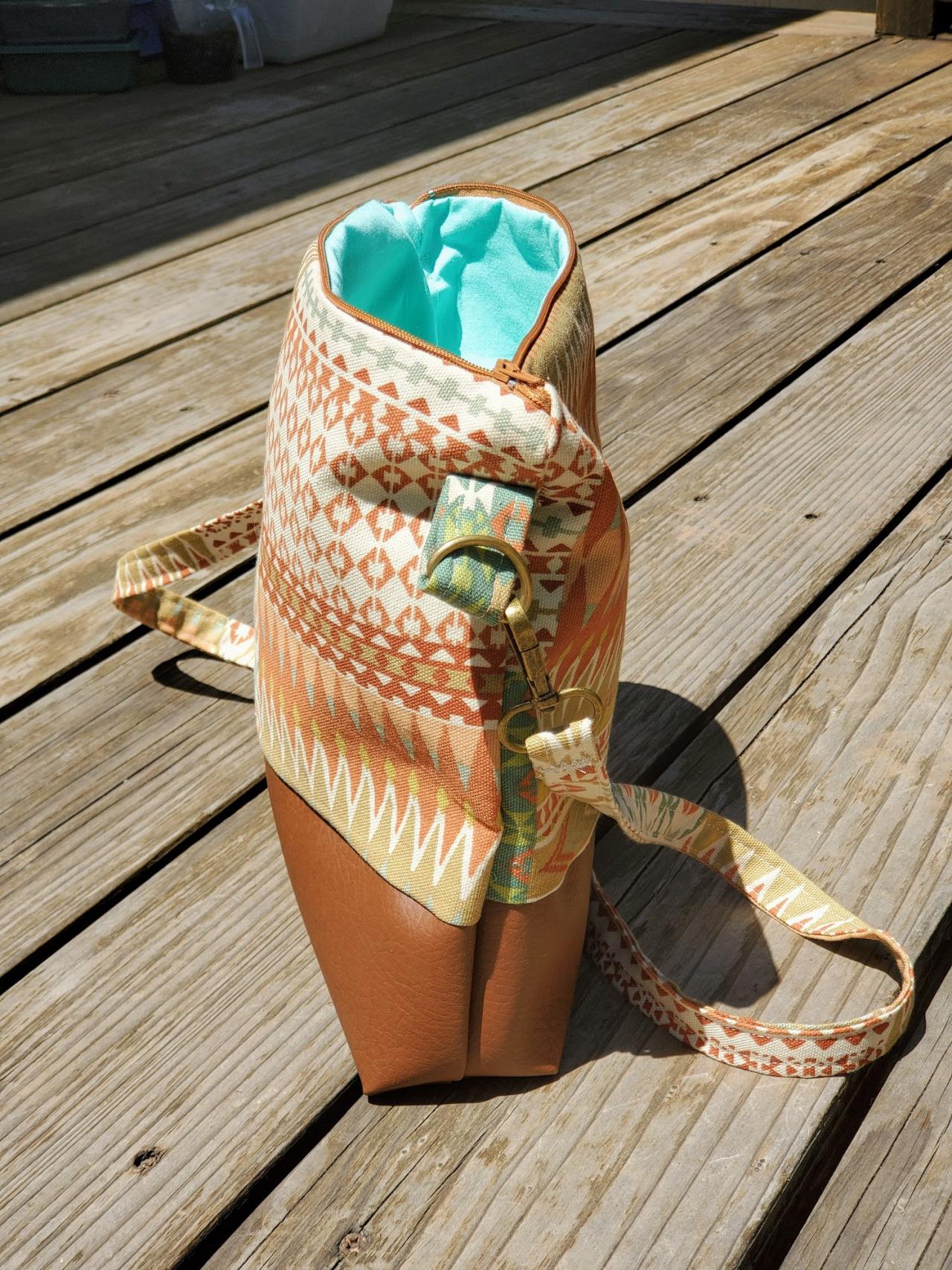 Printed Crossbody Bag Purse Southwestern Medium Size Vegan Leather ...