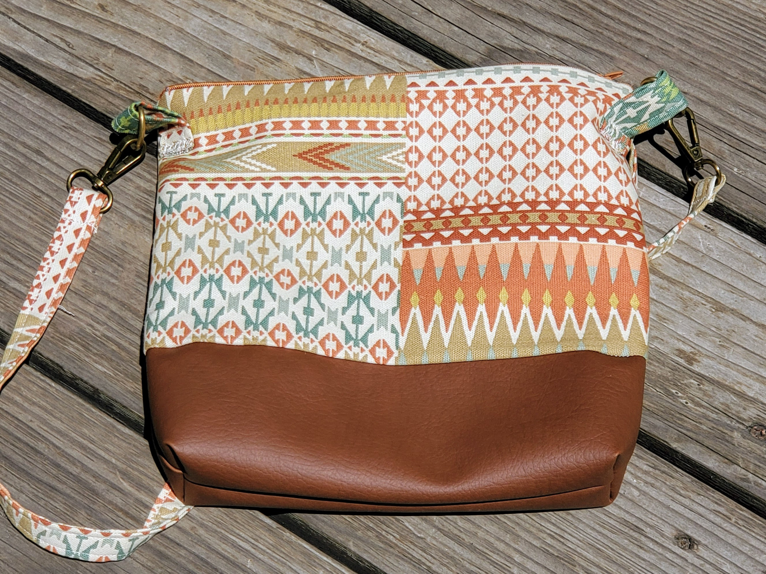 Printed Crossbody Bag Purse Southwestern Medium Size Vegan Leather ...